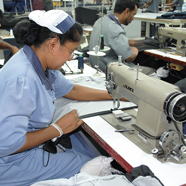 AMCO Garments Factory Products in UAE. 2 | AMCO Apparel Manufacturing FZC